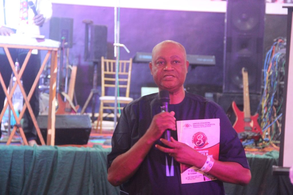 THE EXECUTIVE SECRETARY (EDTF) PRESENTS KEY NOTE ADDRESS ON THE THIRD ...